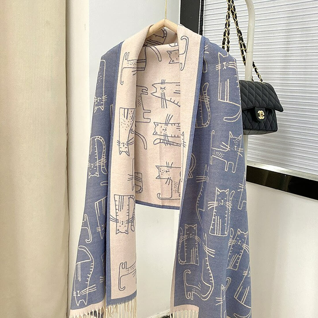 World of Cats Scarf – Meoweirdo