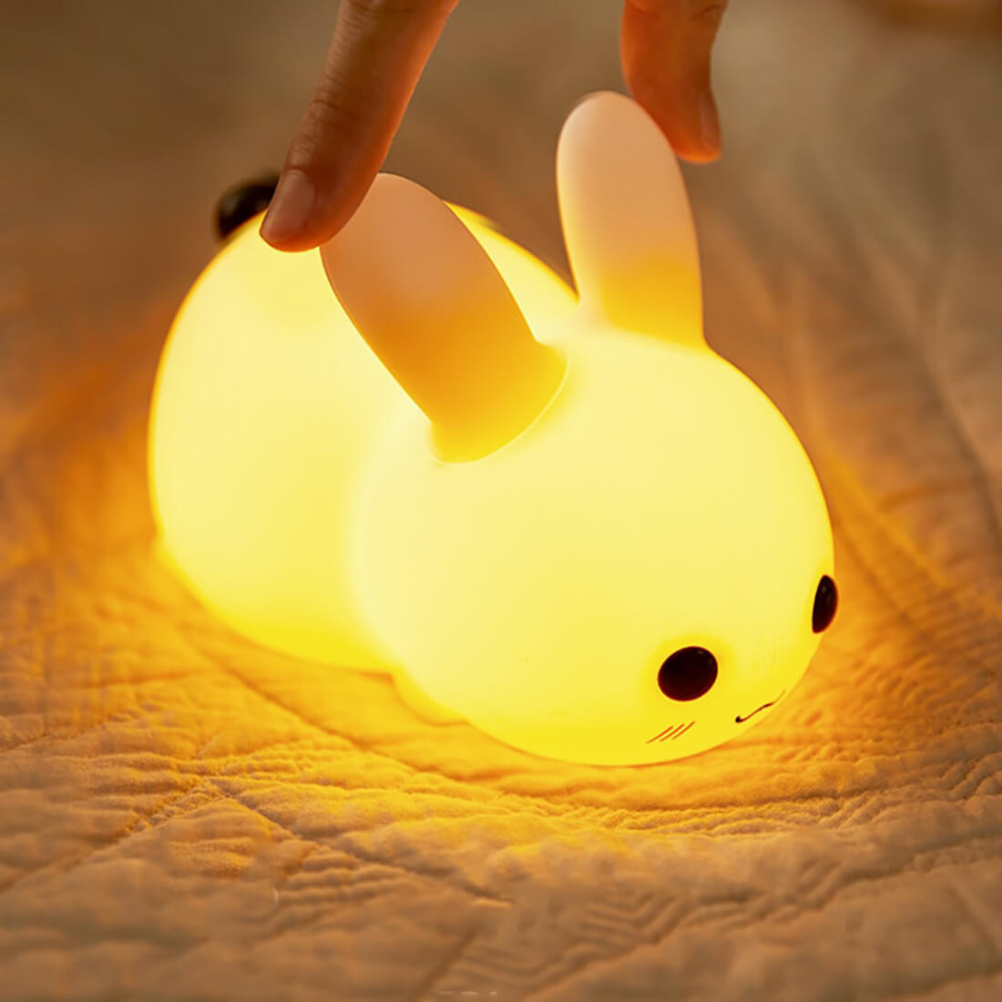 Cute Rabbit Night Light – Meoweirdo